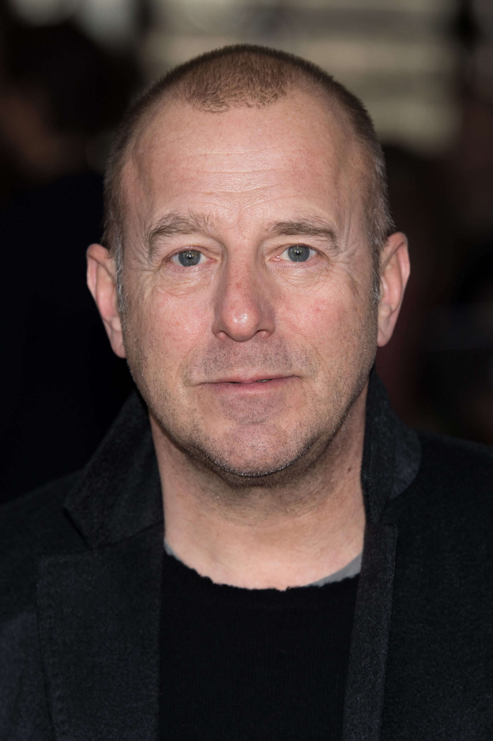 Eric Stehfest Vermögen | Privatvermögen des Schauspielers 03/24